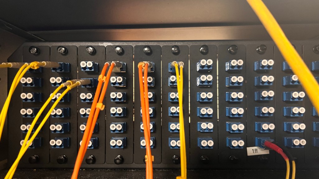 Network & Infostructure – Compnetronics